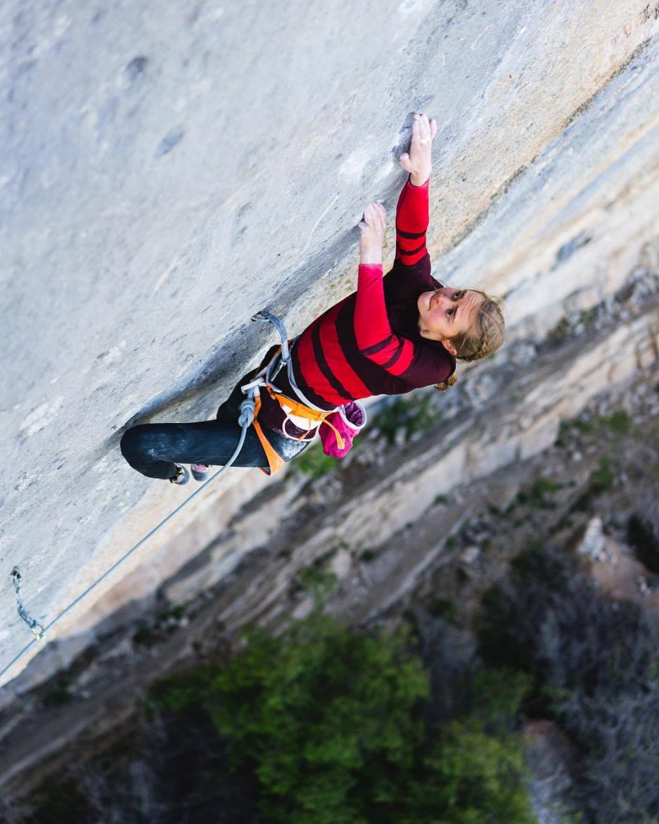 Margo Hayes repeats Biographie, Ceuse | Climber Magazine